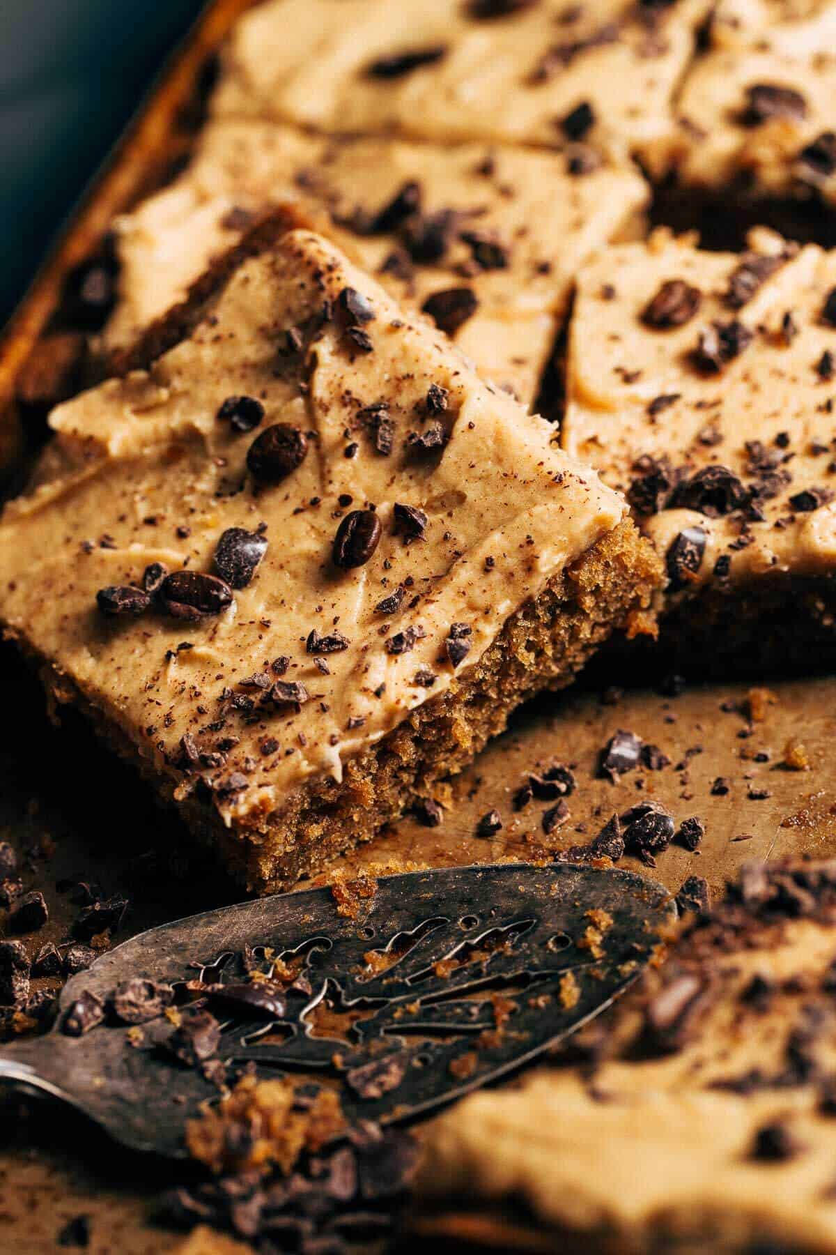 Toasted Vanilla Bean Latte Cake - Butternut Bakery